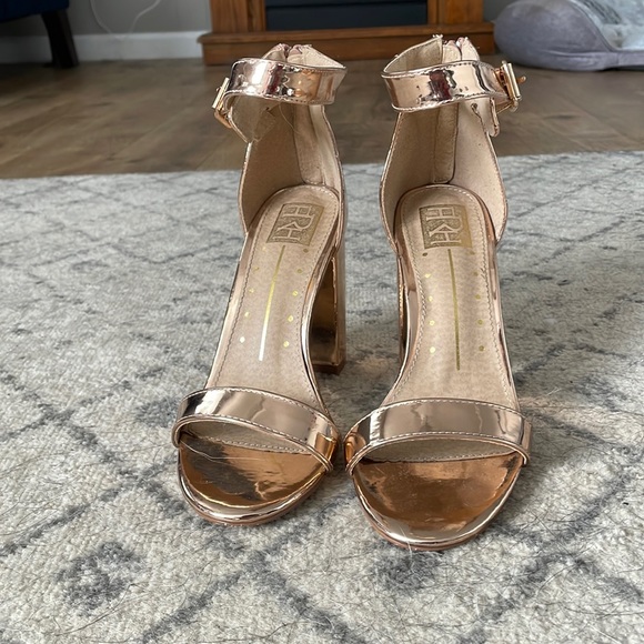 FRH | Shoes | Rose Gold Block Heel | Poshmark